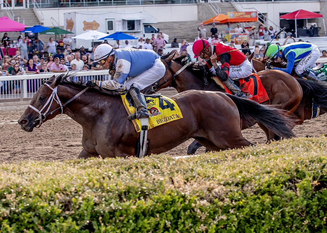 Big Data en tenaz remate gana el Super Derby | DRF en Español
