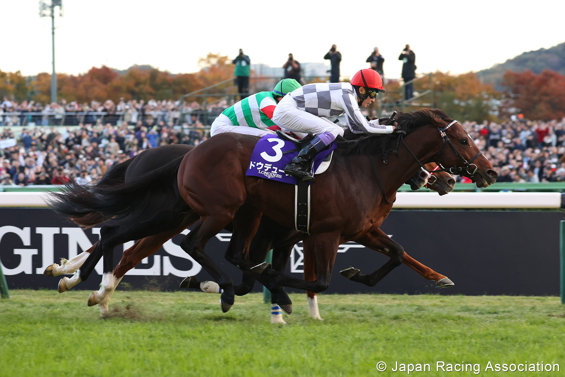 Do Deuce, del último al primero ganó una electrizante Japan Cup | DRF en Español